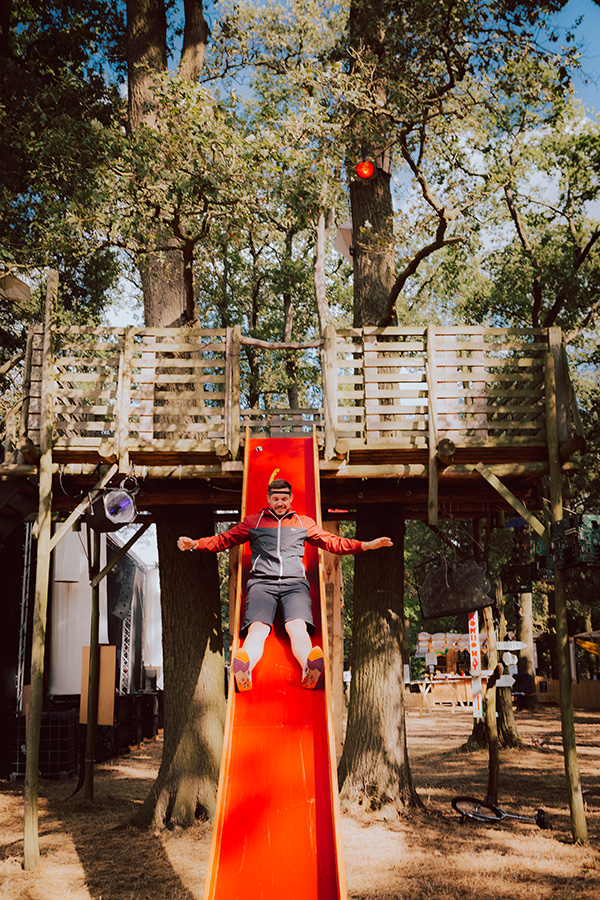 Mediathek – Forest Jump